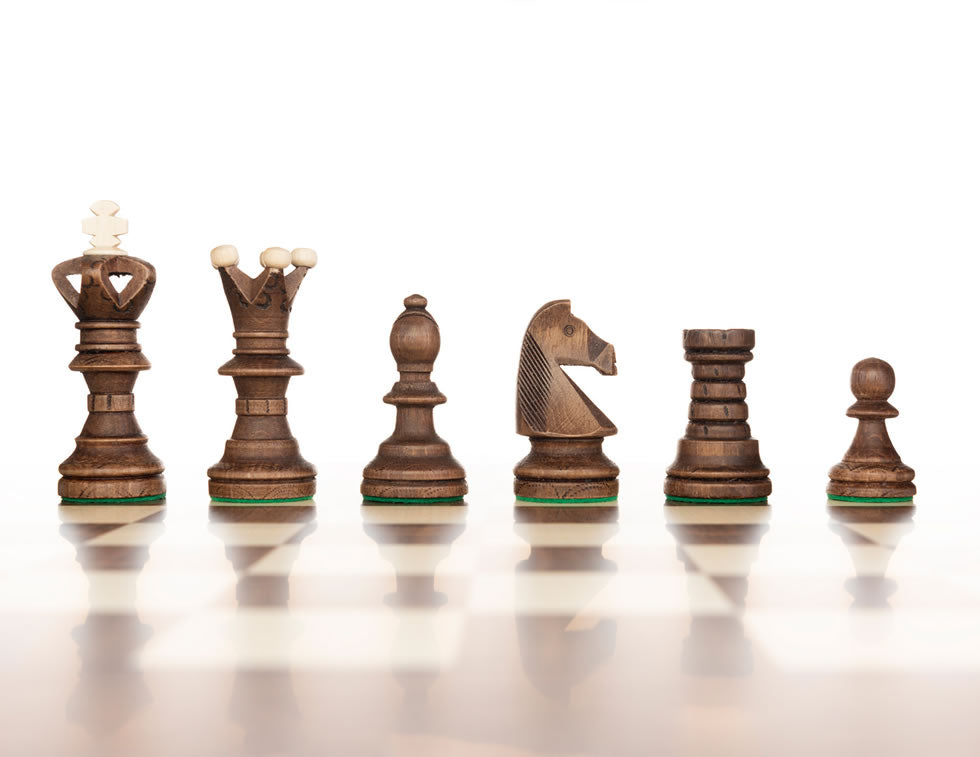 Wooden Chess Pieces Embassy – Chess Universe